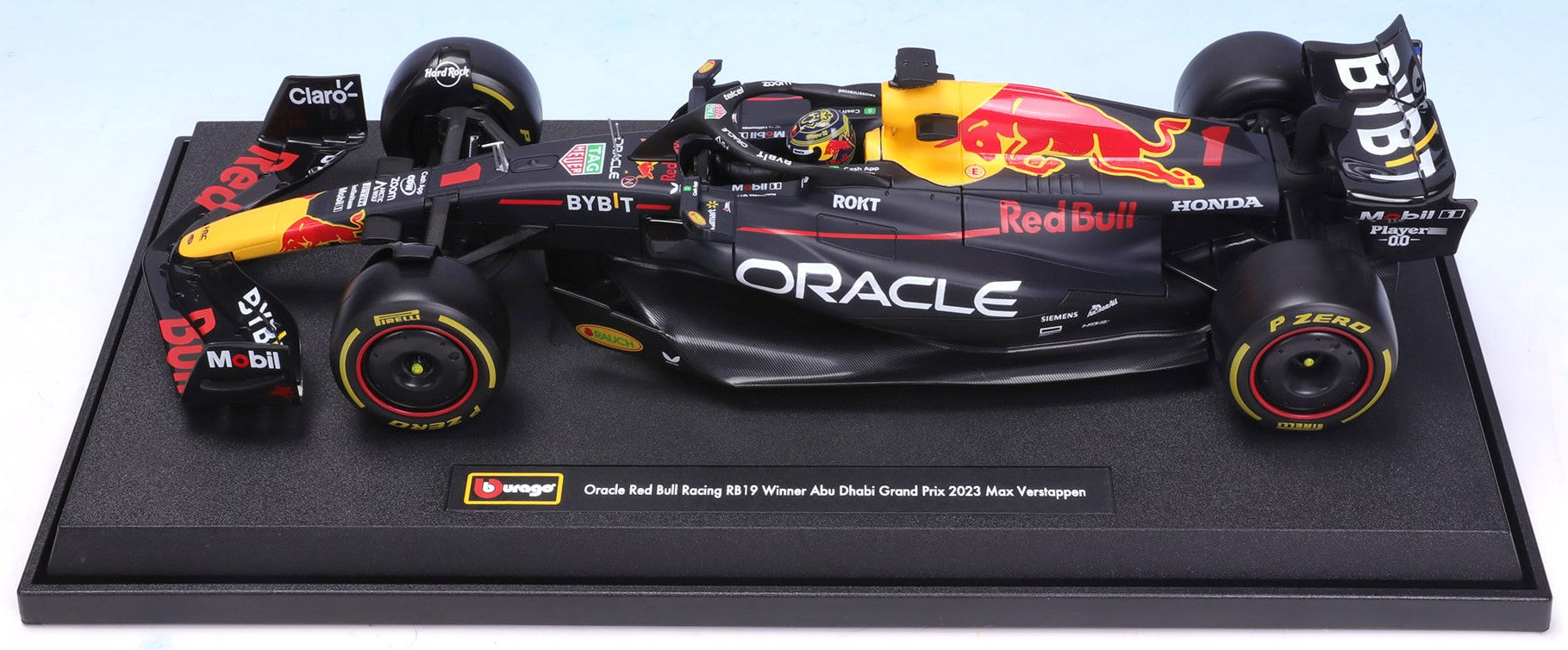 Bburago / Red Bull Racing RB19 M. Verstappen - 1/18